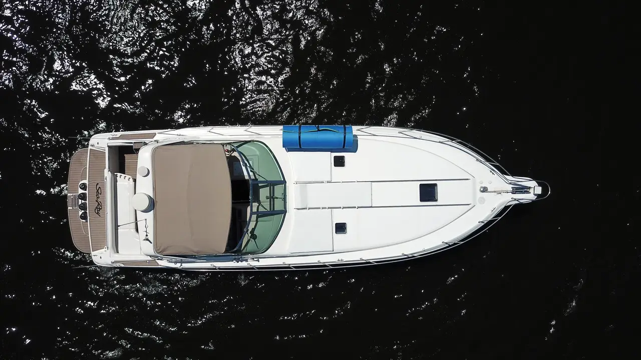 Rent this 40' Sea Ray on Anchor