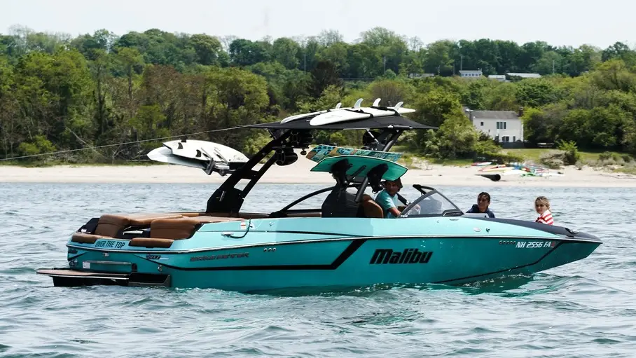 Rent this 24' Malibu on Anchor