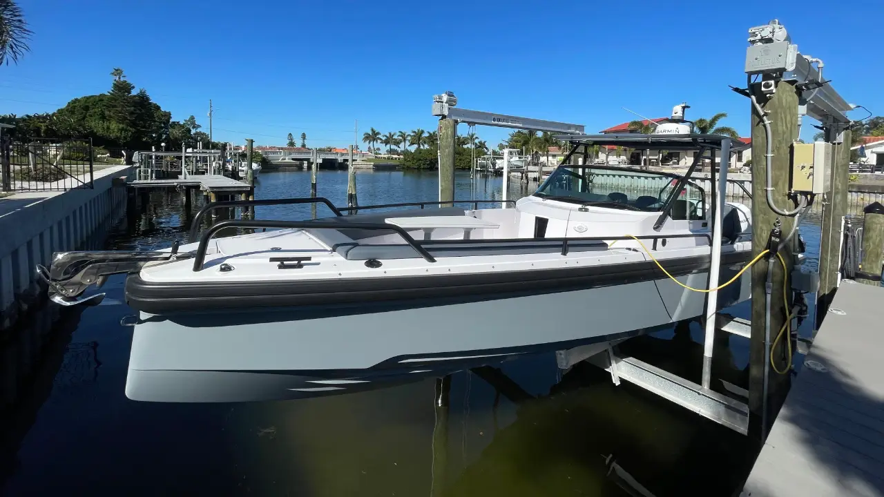 Rent this 30' Axopar on Anchor