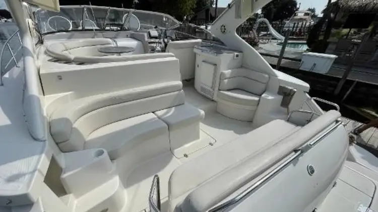 Rent this 44' Regal on Anchor