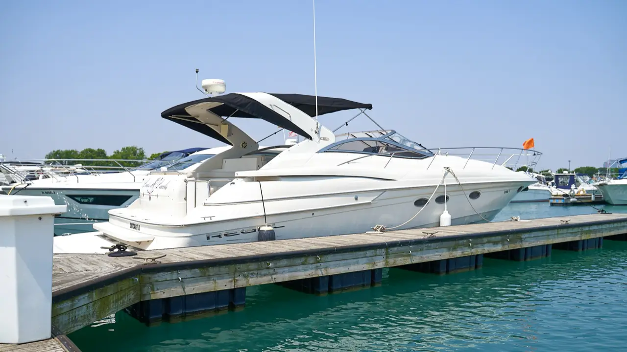 Rent this 44' Regal on Anchor